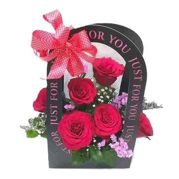 KFA0110 | 6 Red Roses in Rectangle Carrier Box with Handle – Katong ...